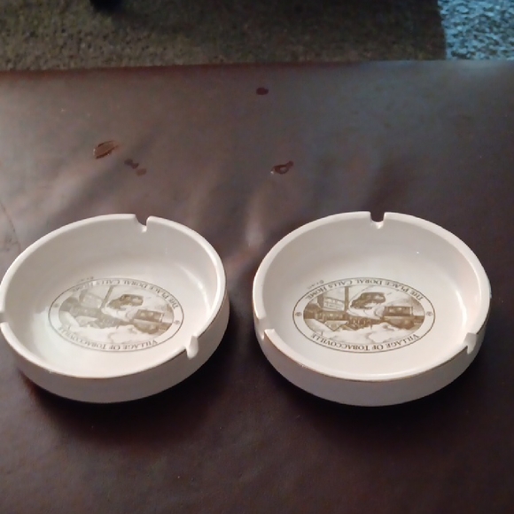 Doral | Accents | Elegant White Ceramic Ashtrays Set | Poshmark